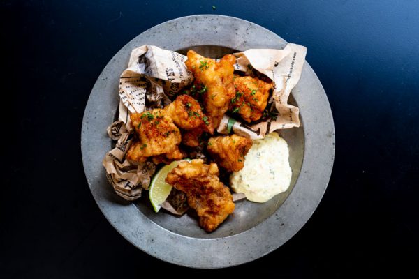 Roodbaarsfilet in bierbeslag met piccalilly- en dragonmayonaise - Chef ...